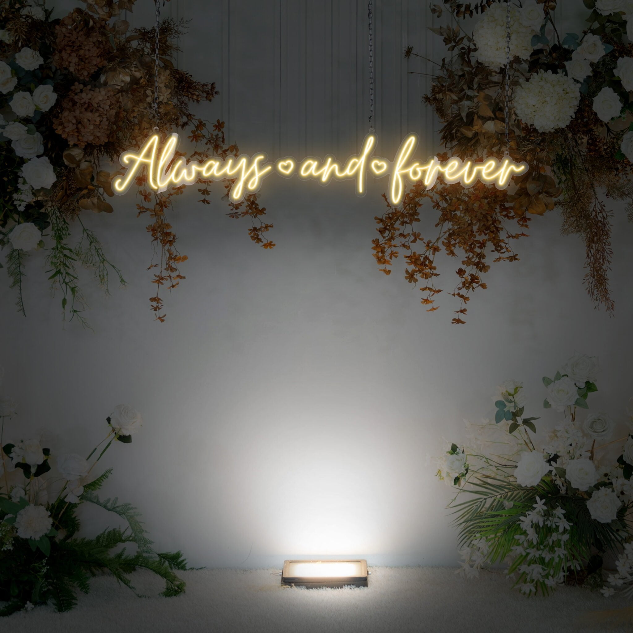 Napis LED | Napisy neonowe na zamówienie | CustomNeon.pl